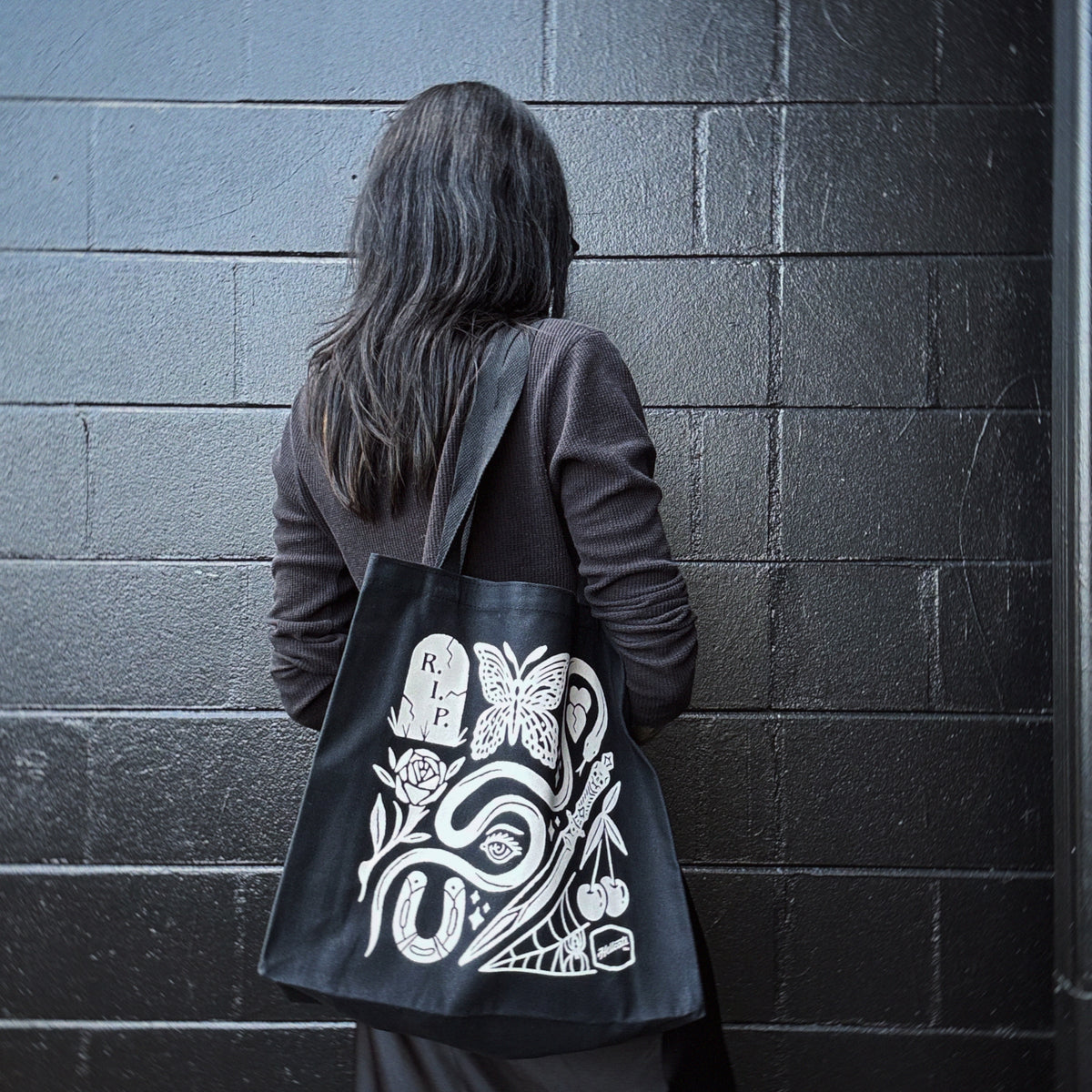 Wallets & Bags – Hellcats USA